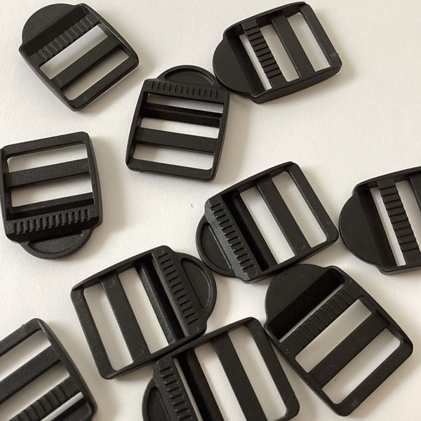 Buy High Quality 25mm Black Plastic Secure Ladderlock Mechanism Buckles