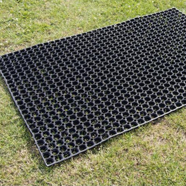 Buy Premium Quality Rubber Grass Mats for Playgrounds and Outdoor Use